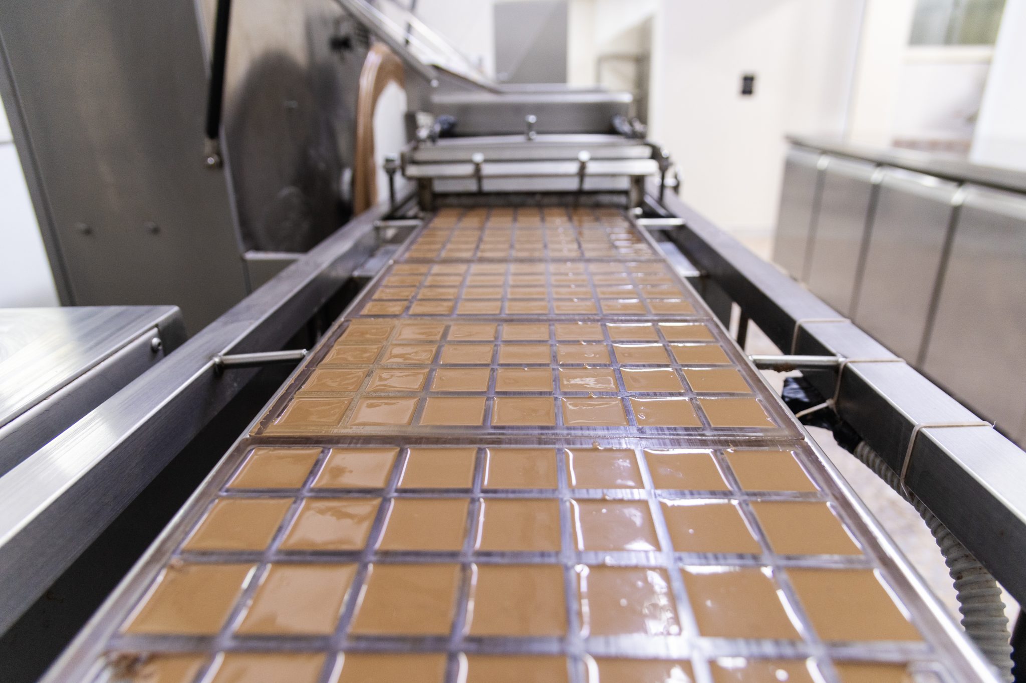 من نحن – SLIK Chocolate